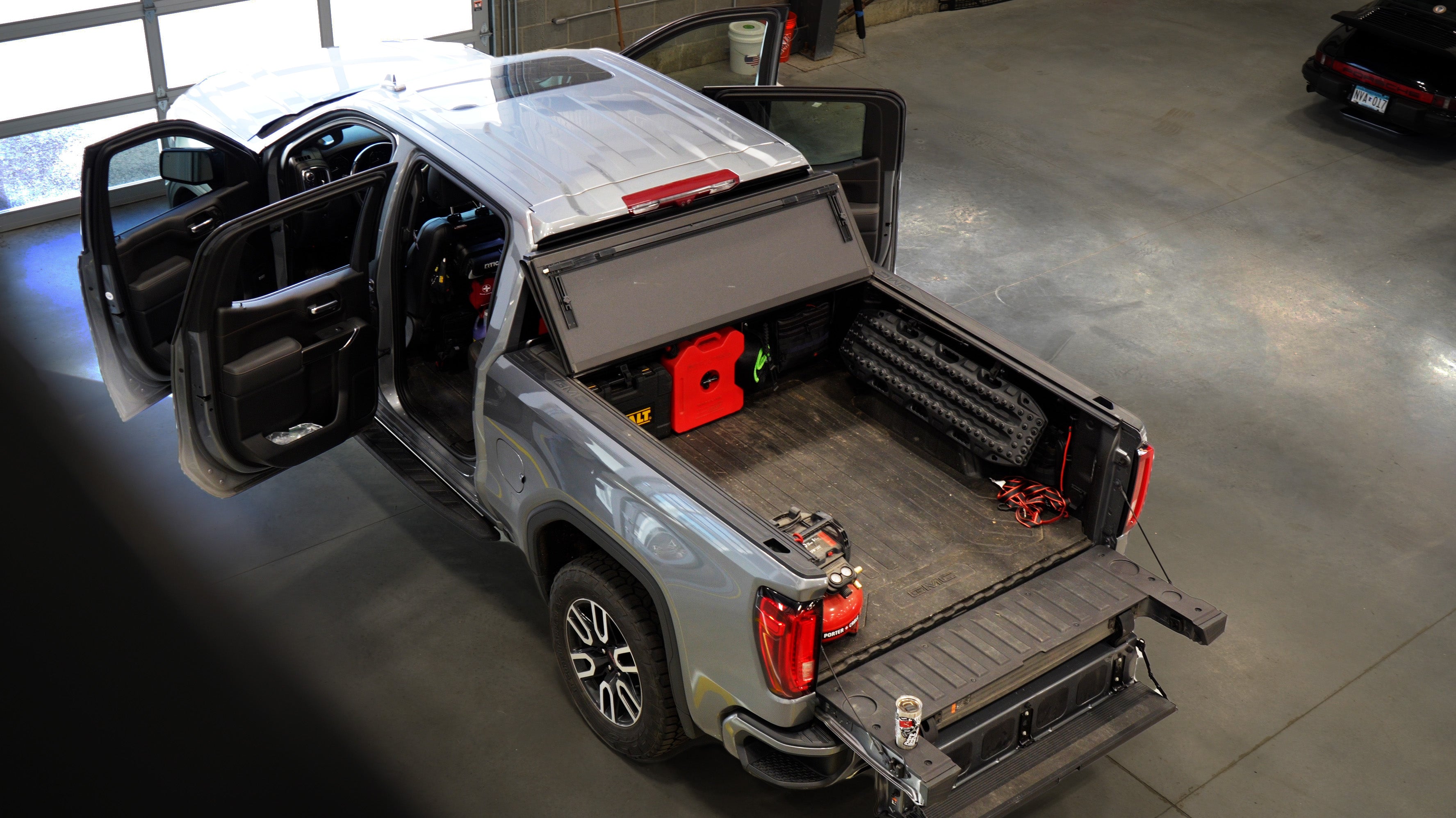 15 Winter Driving Essentials - BuiltRight Industries