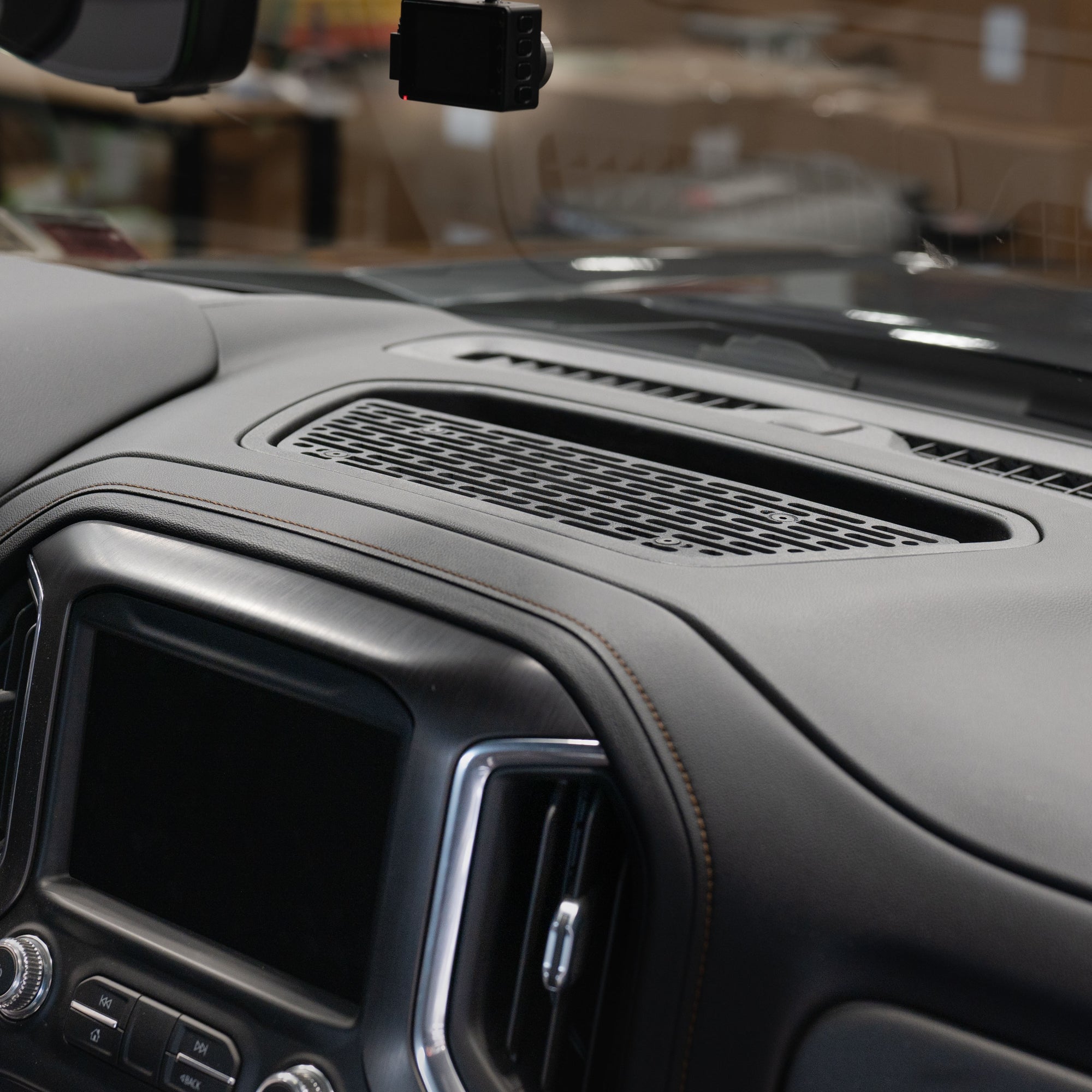 Dash Mount | GMC Sierra and Chevrolet Silverado 1500 (2019-2023, Large ...