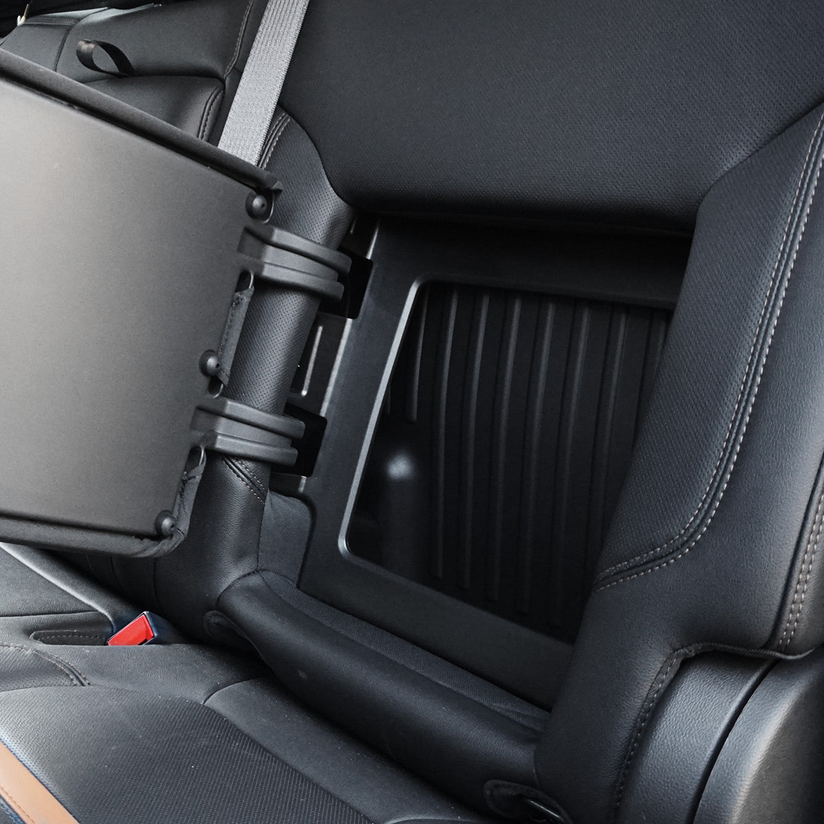 Cubby Pouch | Chevrolet Silverado & GMC Sierra (2019+) - BuiltRight ...